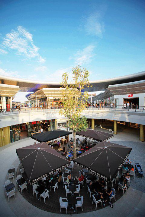 Centre commercial Odysseum à Montpellier - Boutiques, cinéma, bowling ...