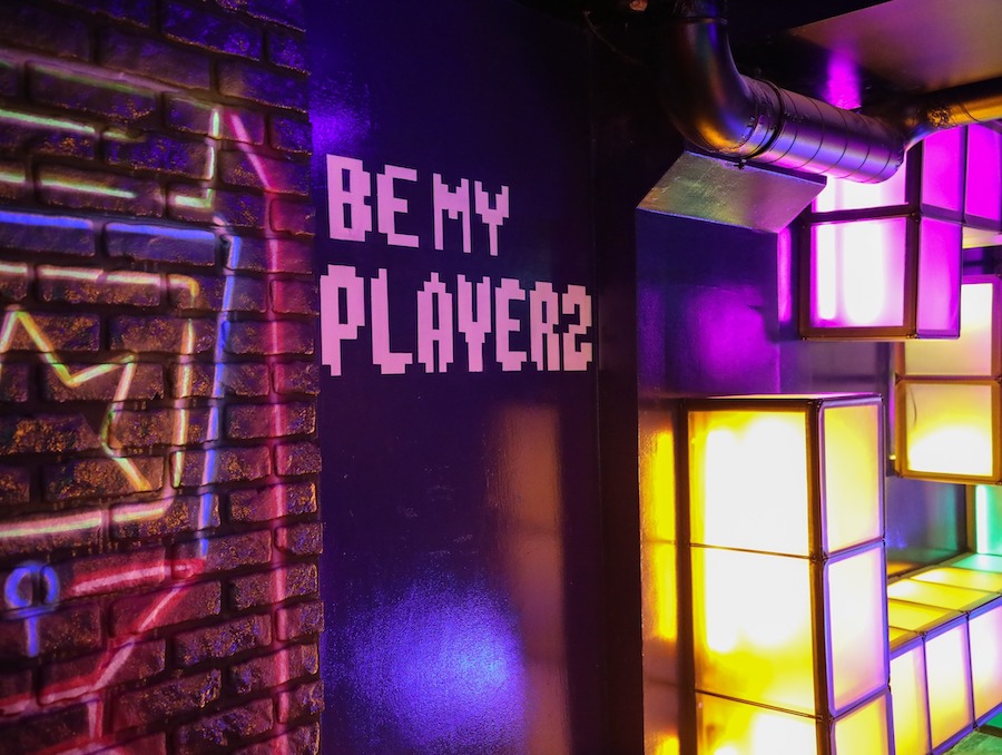 Mad Golf : mini-golf indoor à Paris pour les familles - Citizenkid