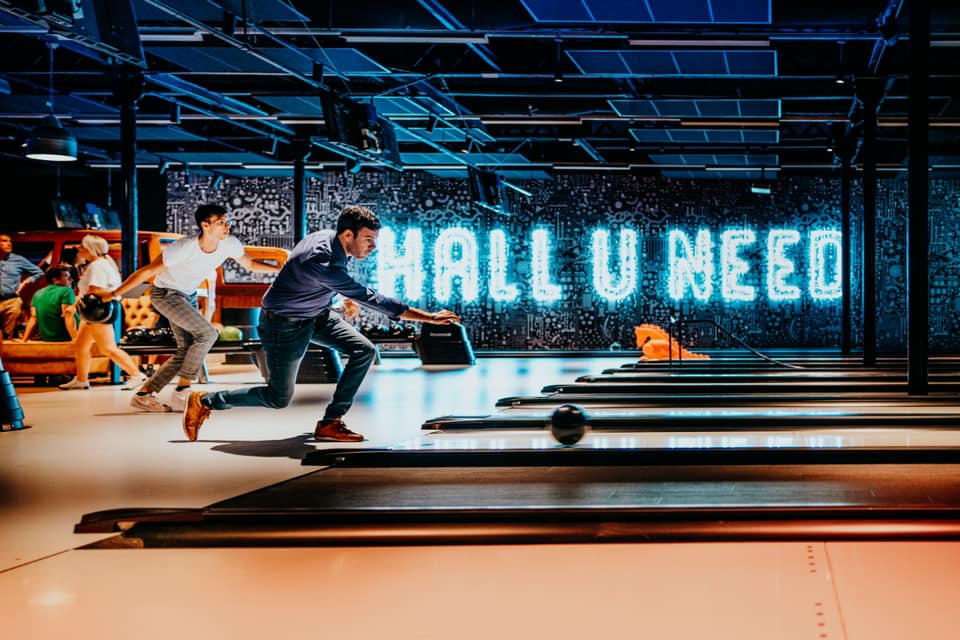 Hall U Need : restaurant et loisirs en famille à Lille, activités pour ...