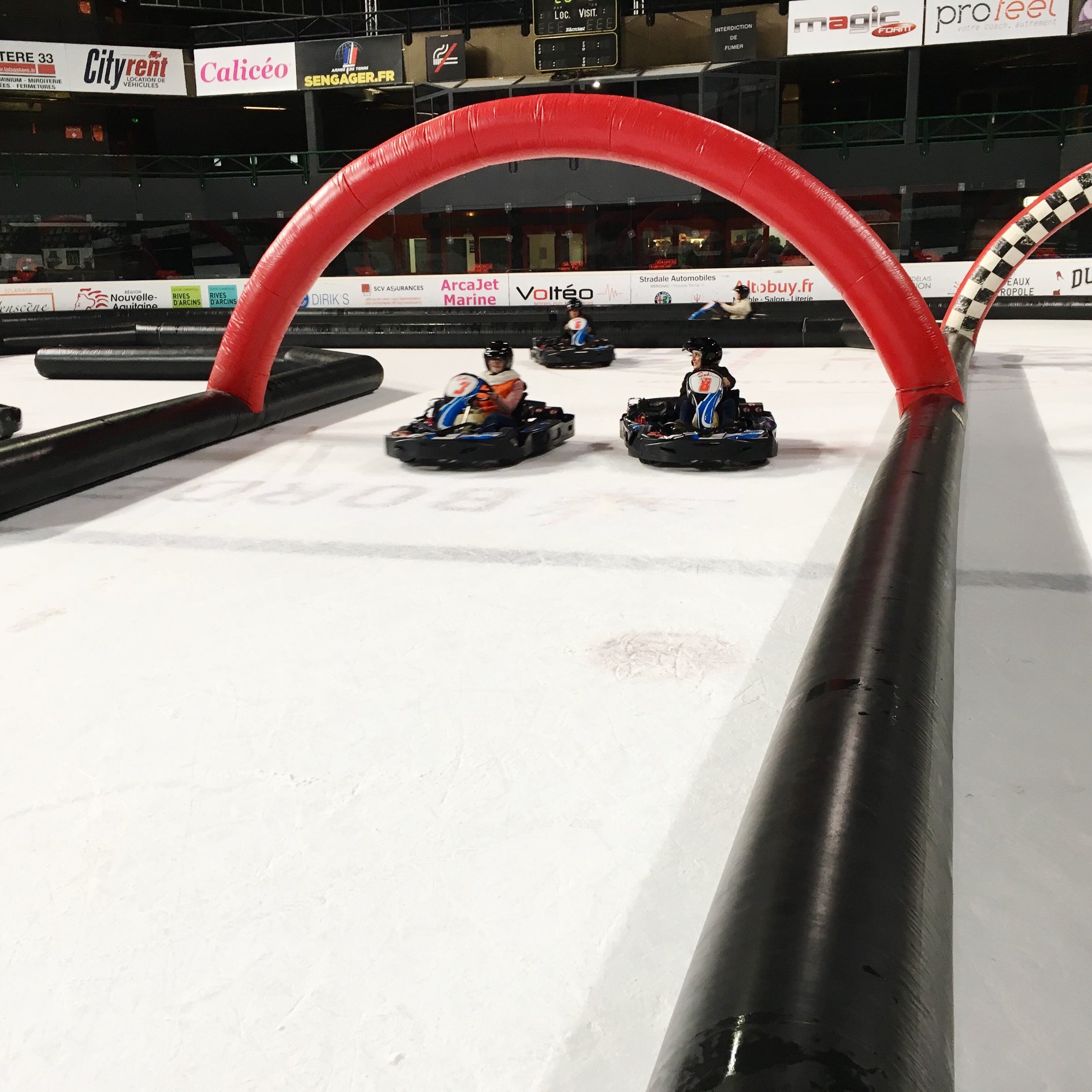 Patinoire Bordeaux Mériadeck : patinage et spectacle - Citizenkid