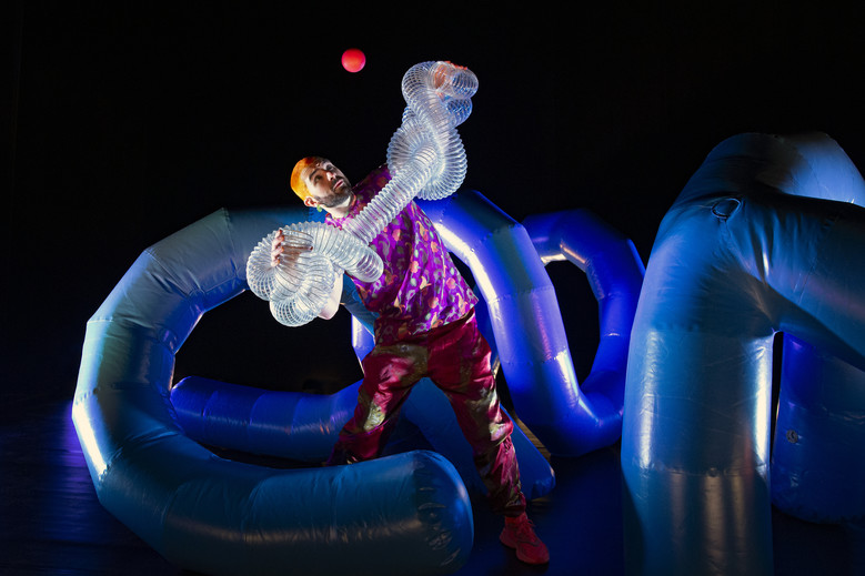Rollercoaster - Wes Peden : spectacle de cirque famille - Citizenkid