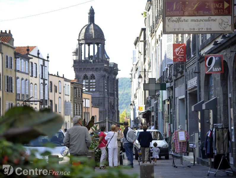 Visites guidées de Riom : baladez-vous dans la ville en famille avec ...