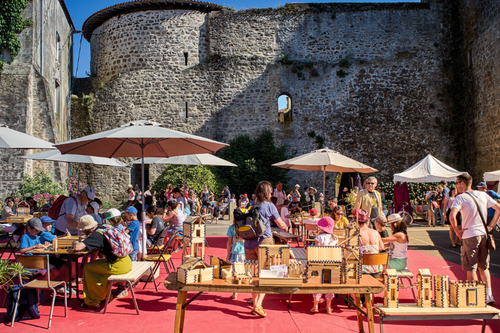 Ville de Parthenay : sortie en famille près de Nantes - Citizenkid