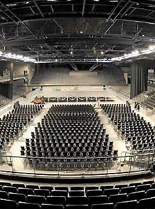 Le Liberté & l'Etage, Salles de spectacle sur l'esplanade Charles de ...