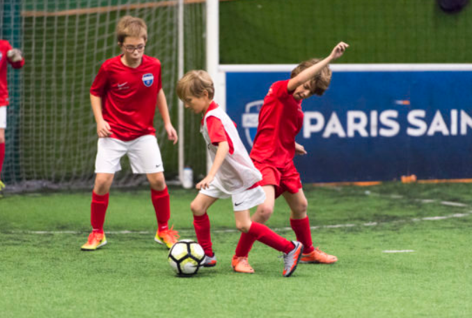 Club et stages de football pour enfants à Paris et en Ile-de-France ...