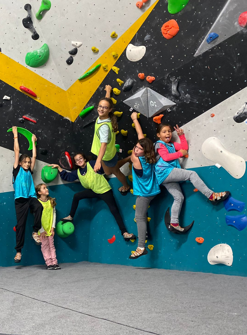 Block'Out Vitrolles : une salle d'escalade pour toute la famille près ...