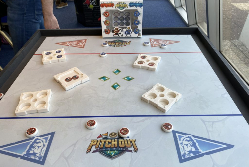 Tentez de gagner le jeu de société "Pitch Out" pour vos enfants ...