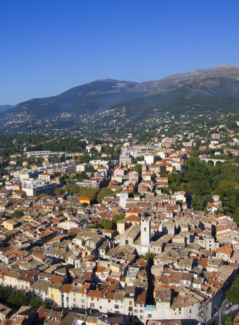 Vence : ville de la région PACA, près de Nice, proposant visites ...