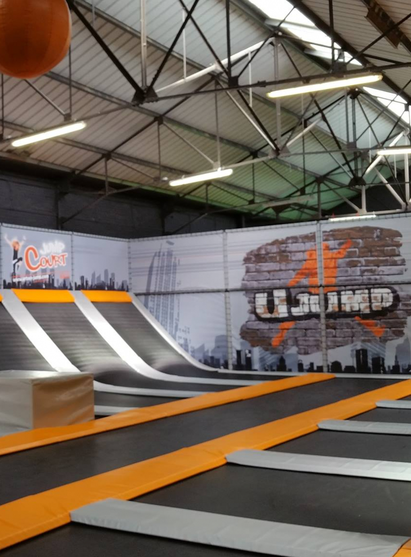 Urban Jump Marseille : trampoline park, free jump et balle aux ...